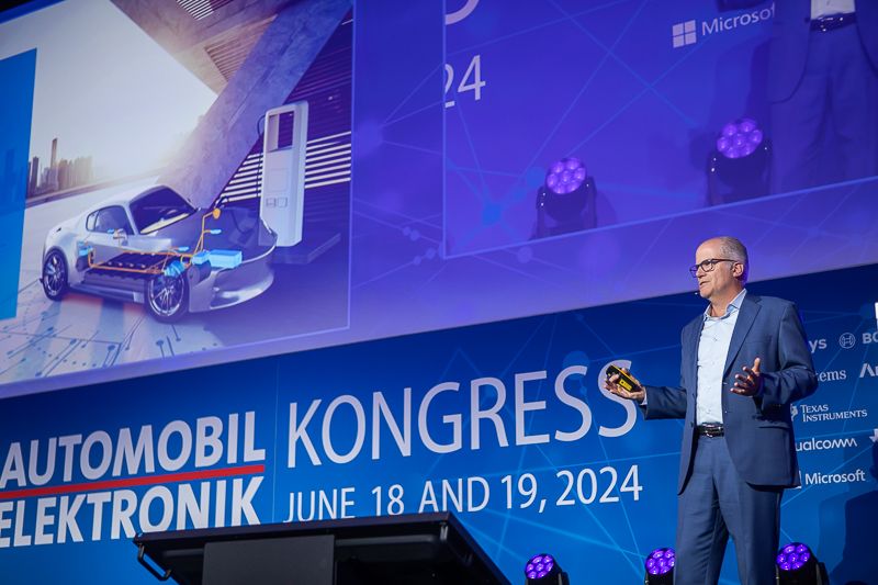 Mike Thoeny at Automobil-Elektronik Kongress 2024 | Flex